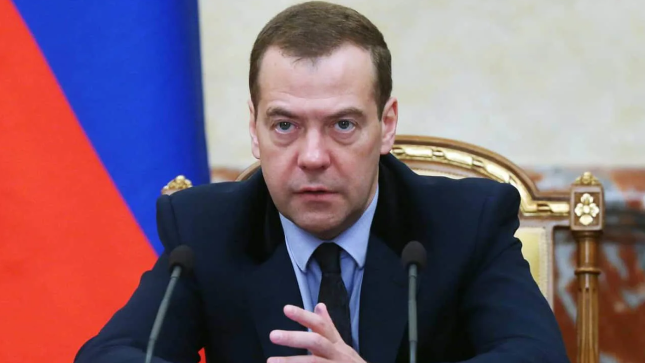 From president to provocateur: The long journey of Russia’s Dmitry Medvedev - The Geopost